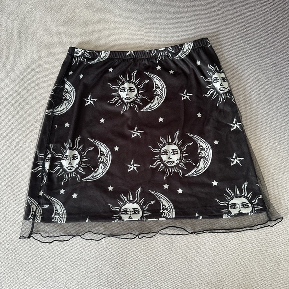 SHEIN | Skirts | Sun Moon Mini Skirt M | Poshmark